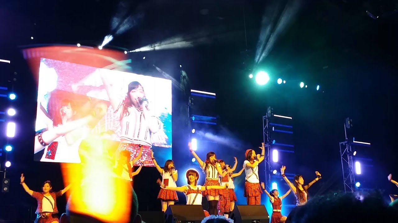 Morning Musume '16 at Anime Matsuri 10!! - YouTube