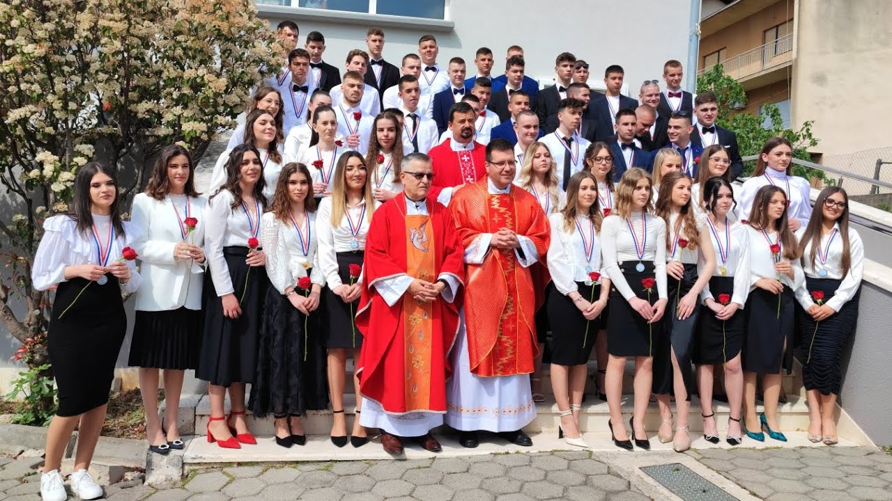 Sveta Krizma 2023. - YouTube