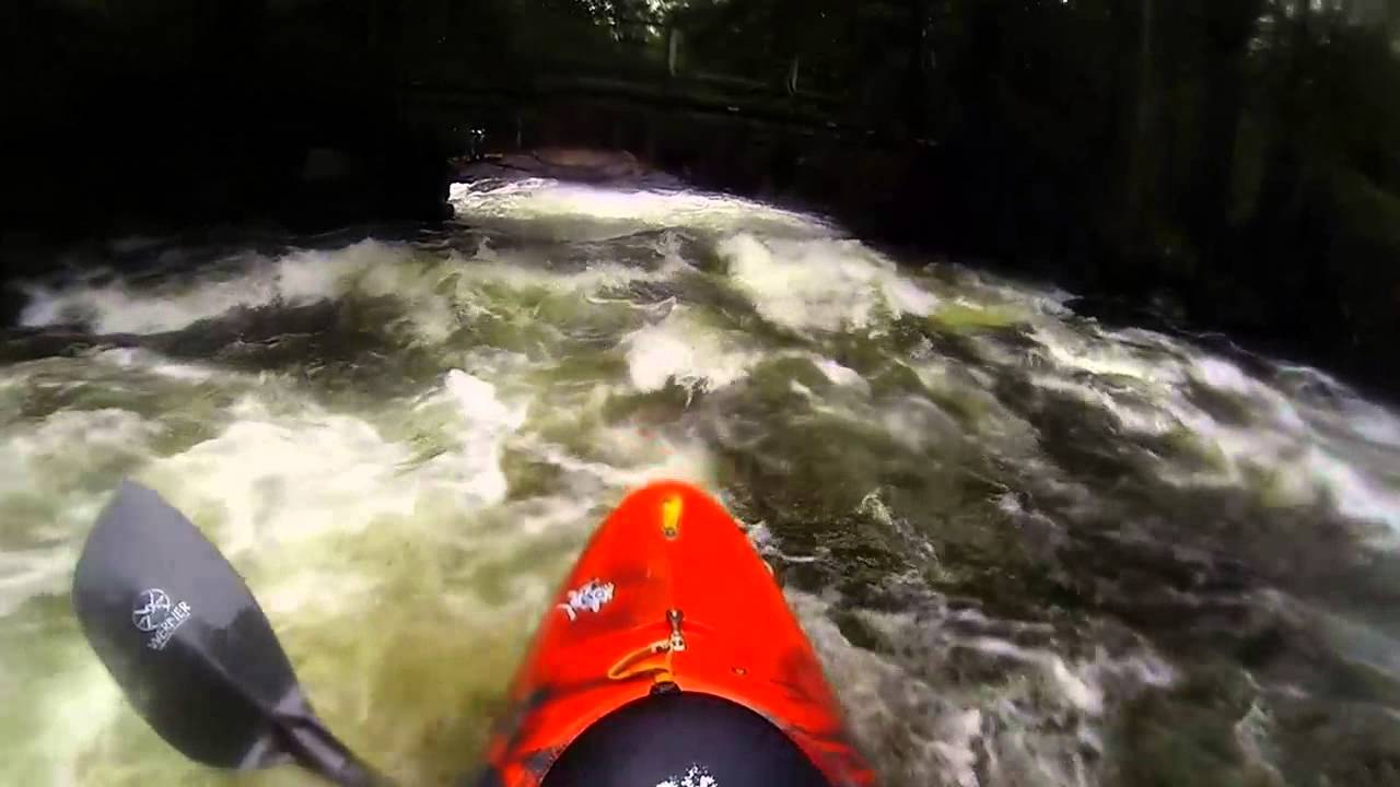 Kayaking Sprite Creek - YouTube