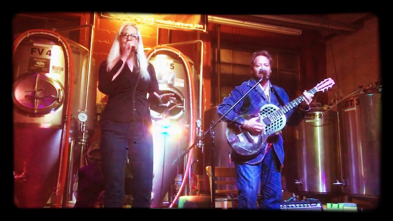 Long Tall Deb & Colin John- 5 Song Mini Concert February 9, 2020 - YouTube