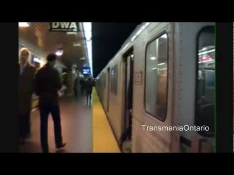 Yonge-University-Spadina Line - Touring around King Station - YouTube