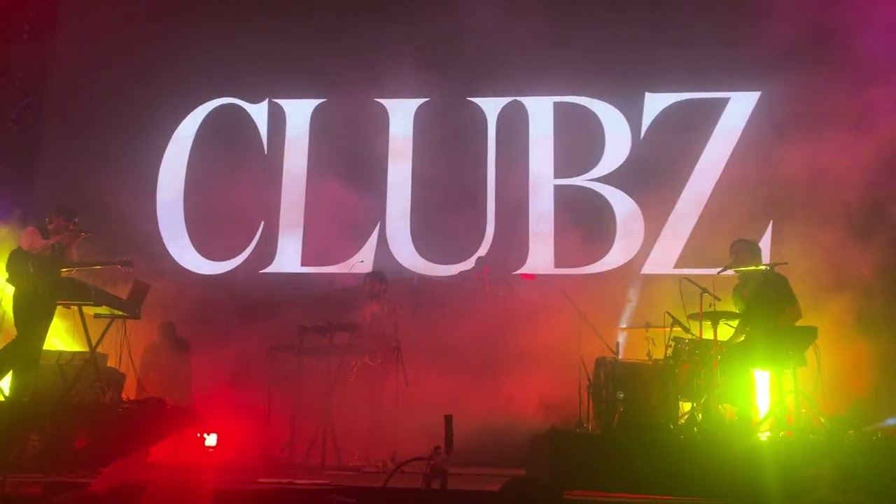 CLUBZ - POPSCURO (Festival Tecate Pal Norte 2022) - YouTube