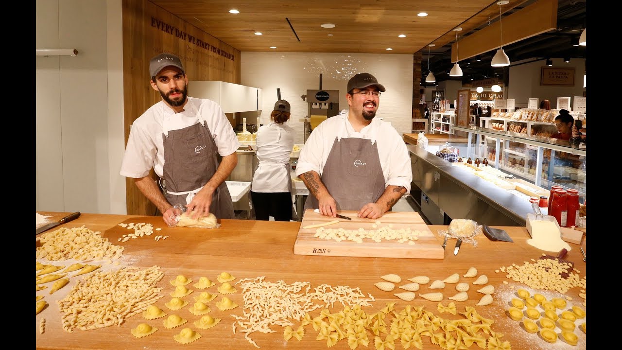 BENVENUTO EATALY TORONTO: Sneak peek of famed Italian marketplace - YouTube