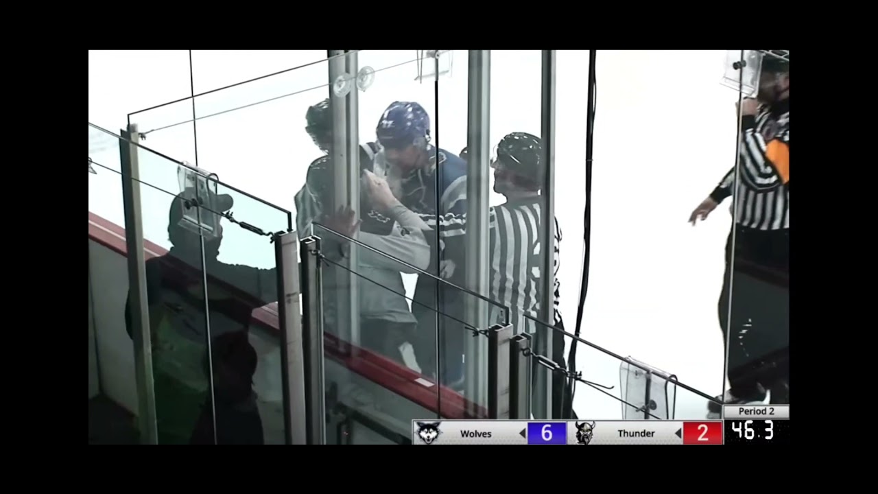 Alex Basey vs Griffin Biedron #fphl - YouTube