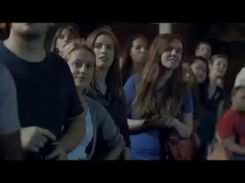 Pemain NBA Nyamar jadi Kakek-Kakek Saat Bertanding Basket Jalanan