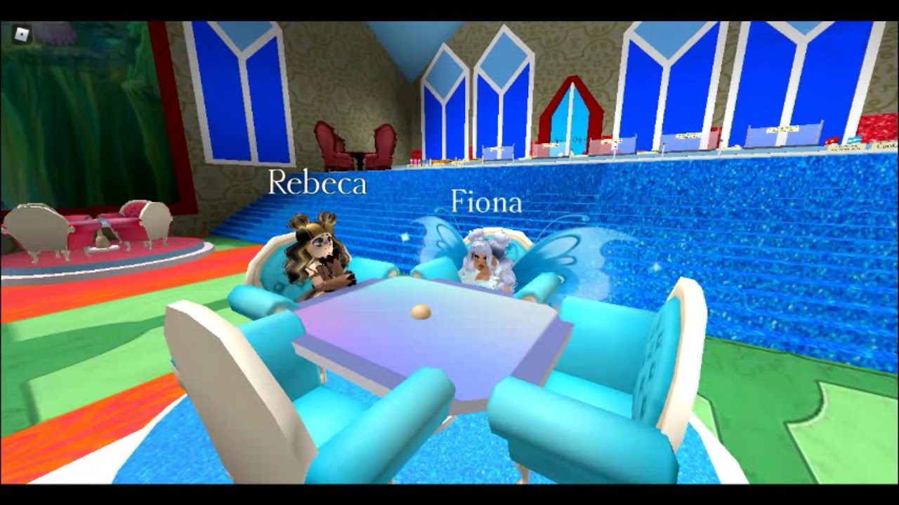 The Story of The Fluttering Butterfly Set (Royale High) - YouTube