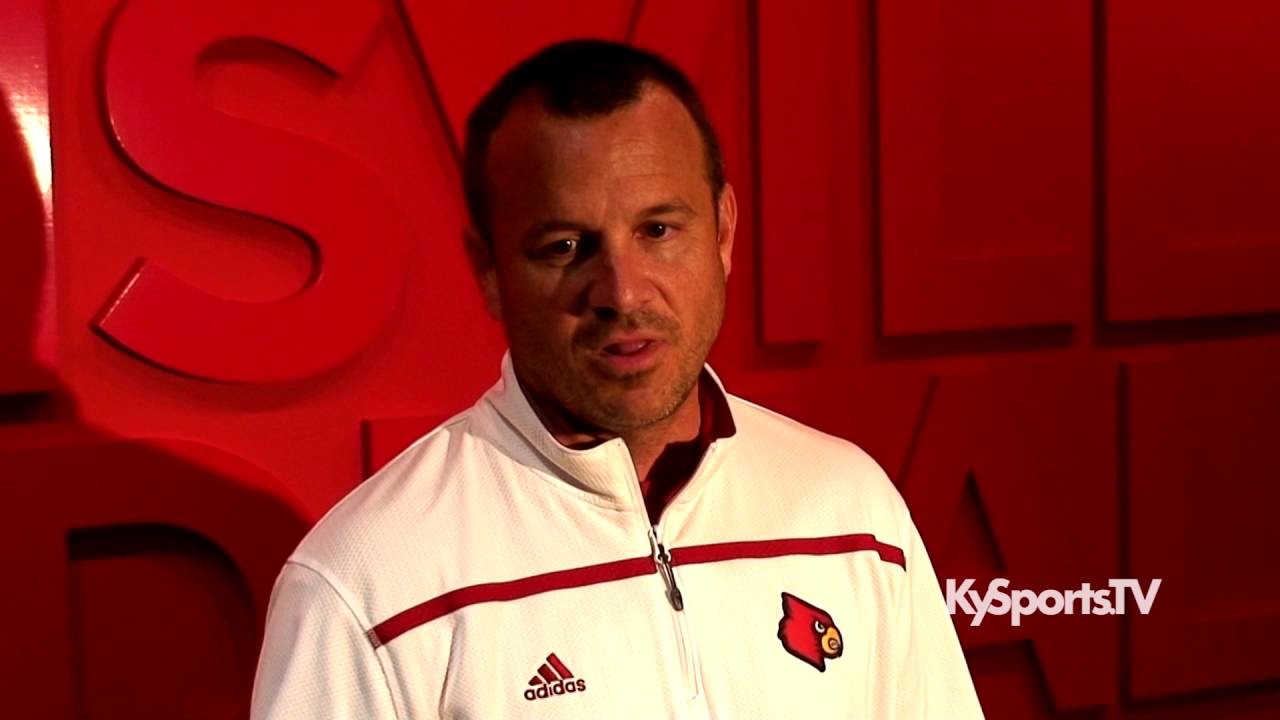 Louisville WBB Coach Jeff Walz on Passing of Coach Pat Summitt - YouTube