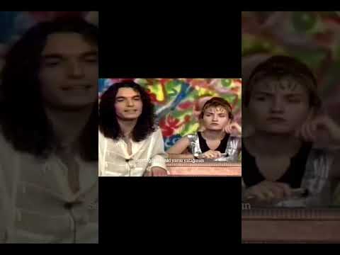 Gökhan Kırdar 90's - Yerine Sevemem (canlı performans)