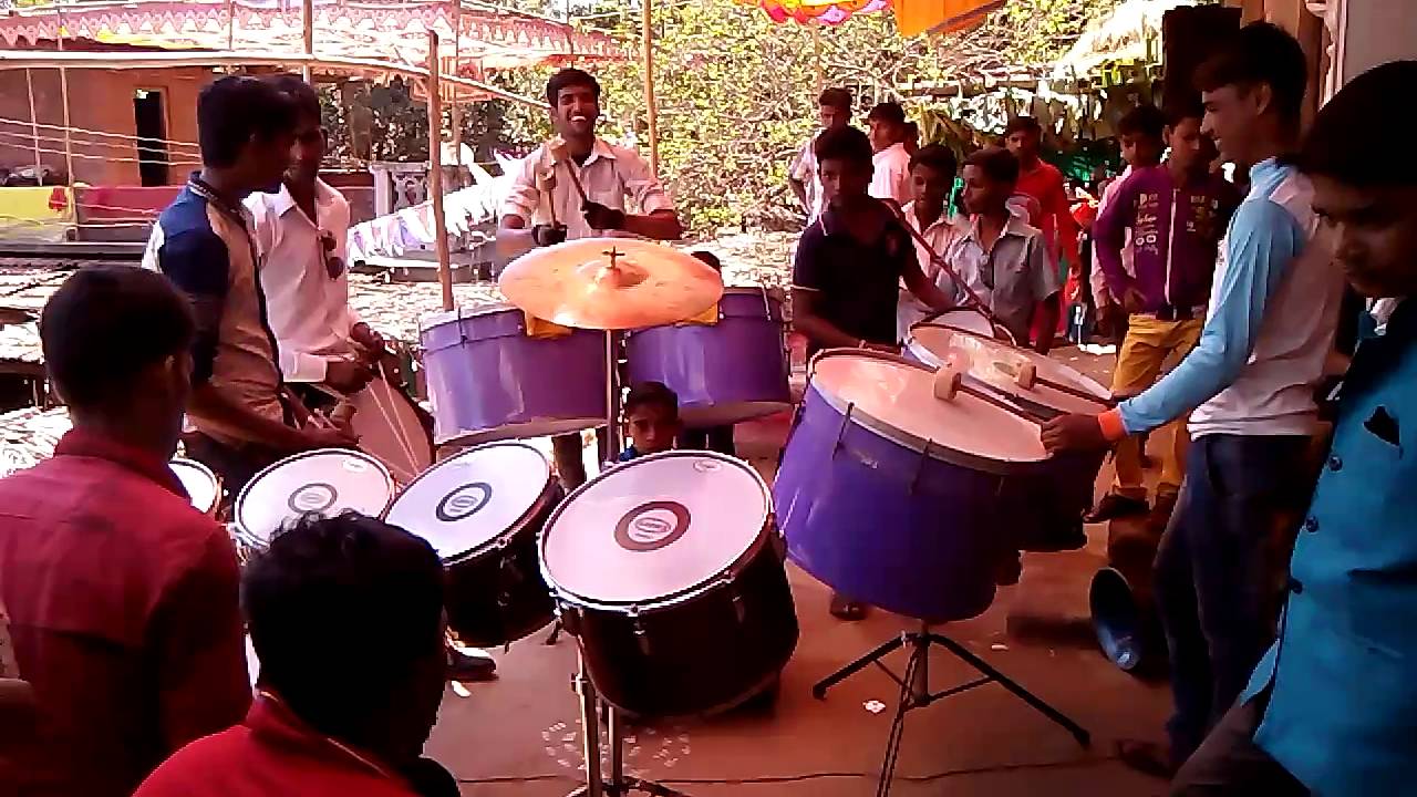 Gangeshwar Banjo Party Ghadiwadi Nadan (Devgad)9405264743 - YouTube