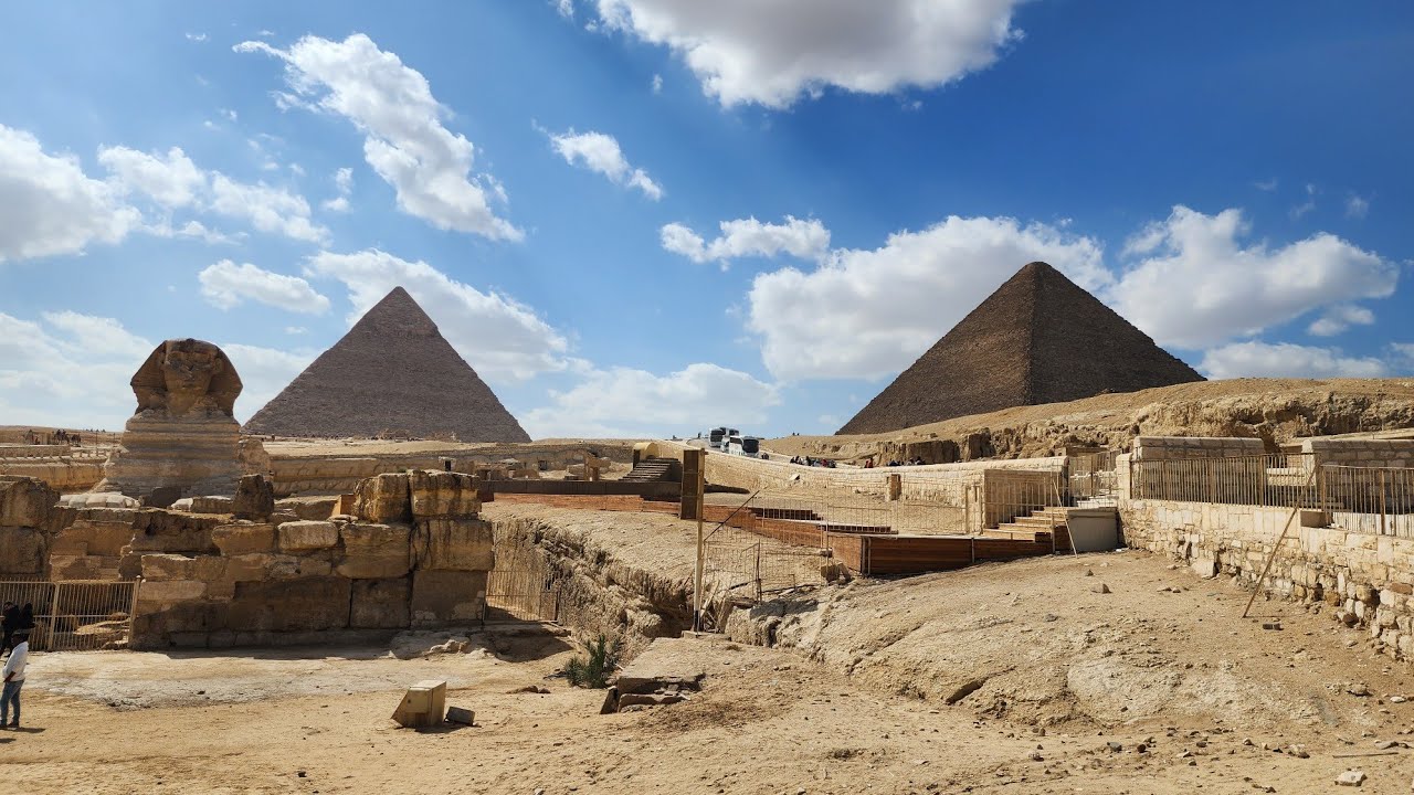 [Walking] Egypt - Pyramid - YouTube