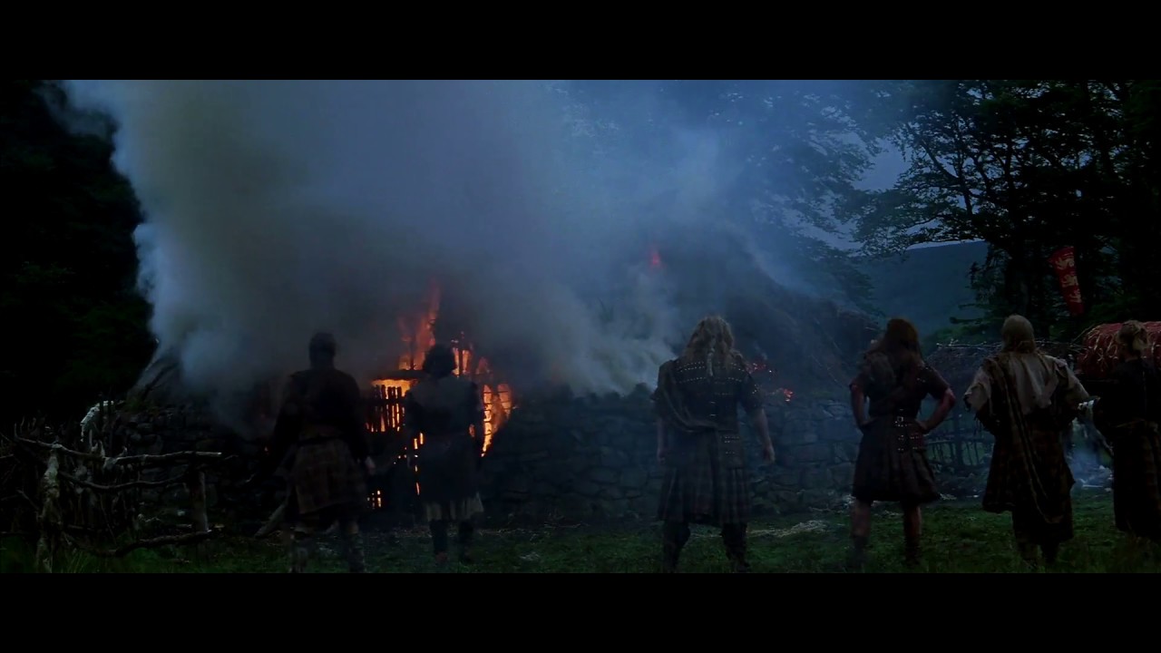 Braveheart [1995]: Wm. Wallace Attacks a British Post in Scotland - YouTube