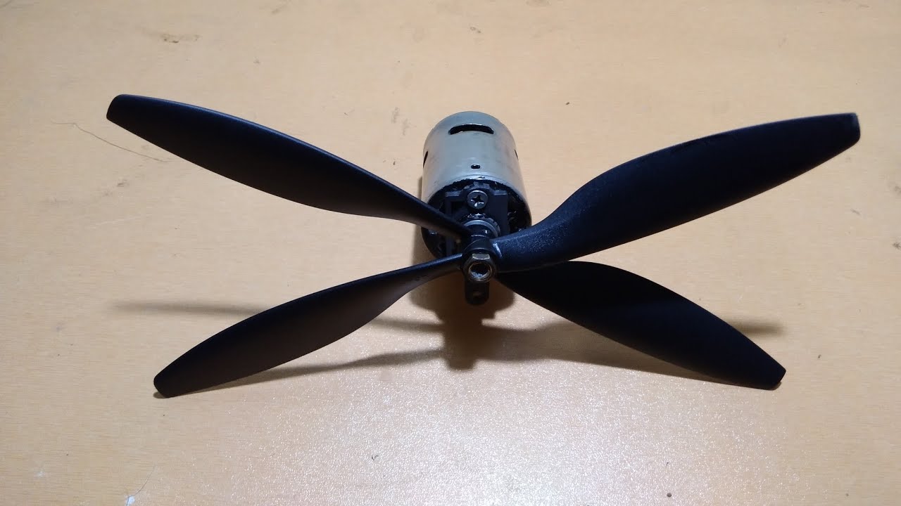 double propeller - YouTube