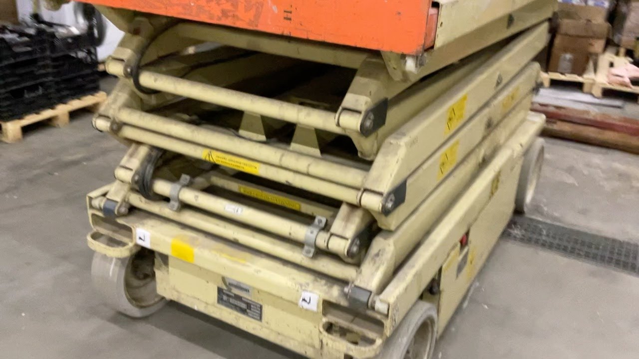 Köp Saxlift Jlg 2646e2 på Klaravik - YouTube