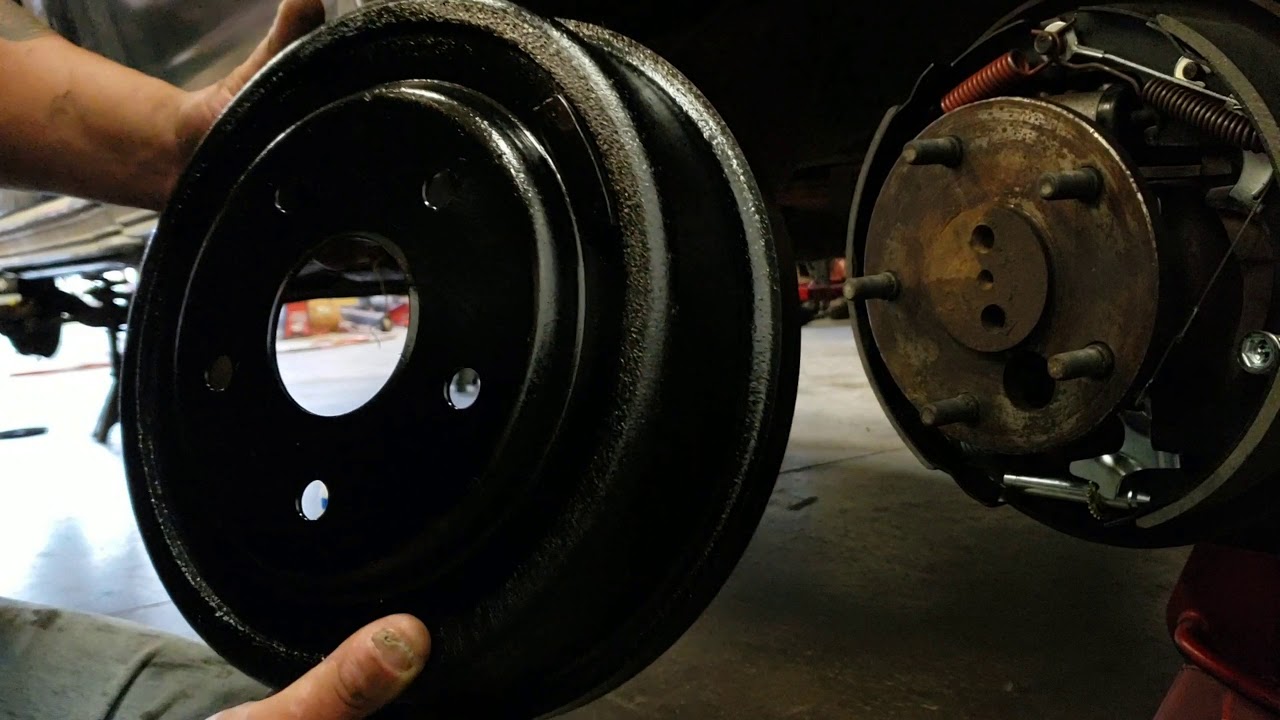 1974 Ford F-100 Brakes Part 2 Rear Brakes and Bleeding - YouTube