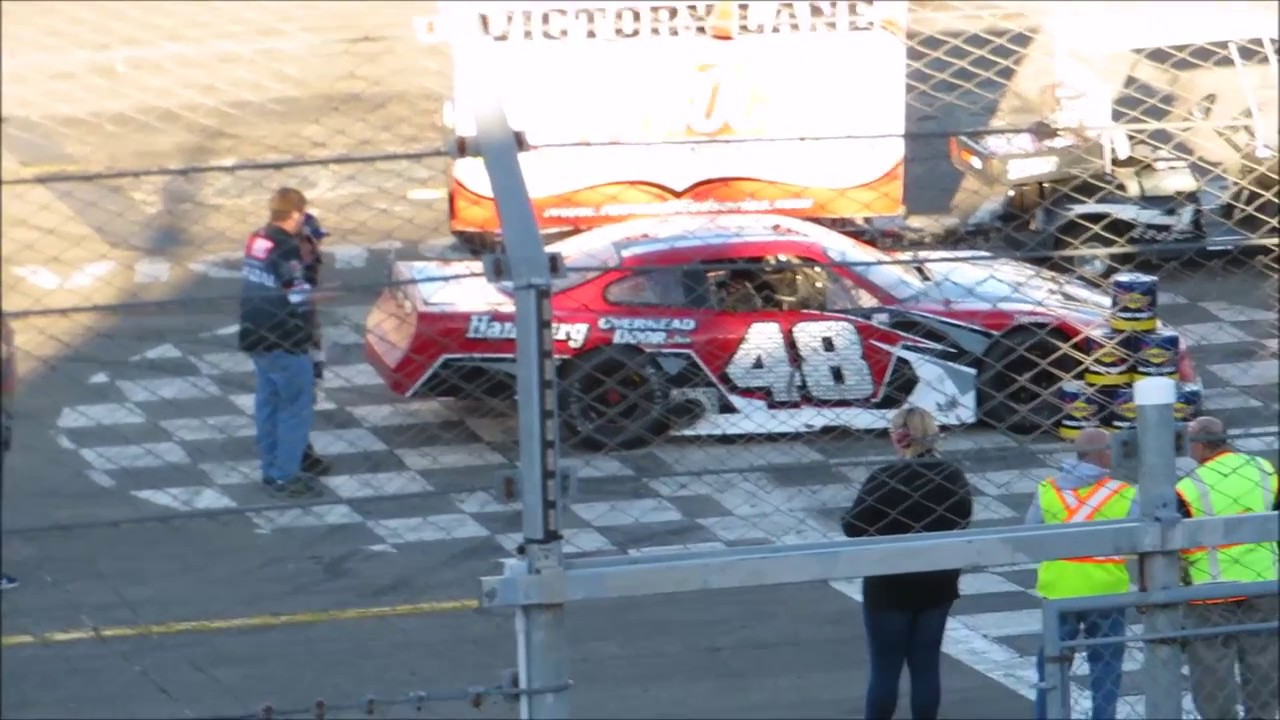 Lake Erie Speedway ROC Late Model Feature 9 30 2017 - YouTube