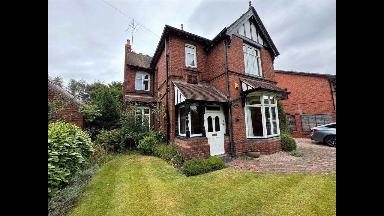COMING TO THE MARKET FOR THE FIRST TIME IN 48 YEARS. A 4 BED DETACHED ...