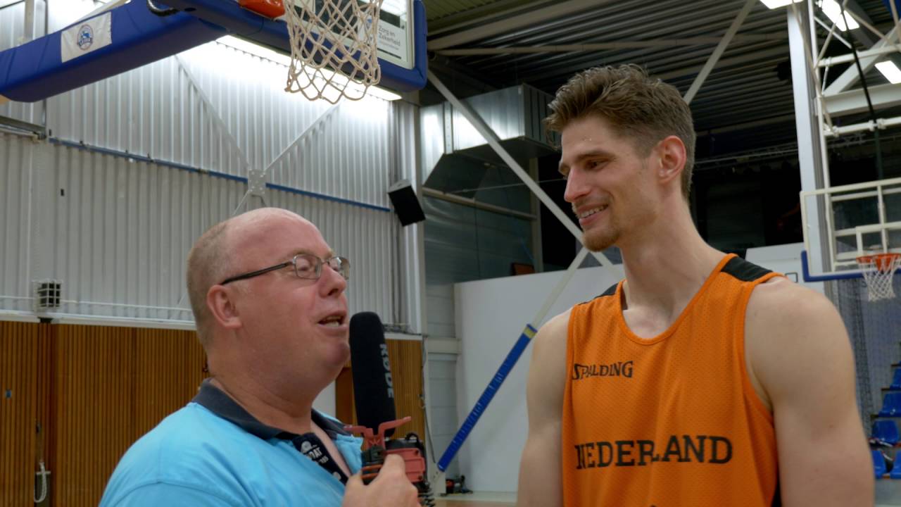 Thomas van der Mars - YouTube