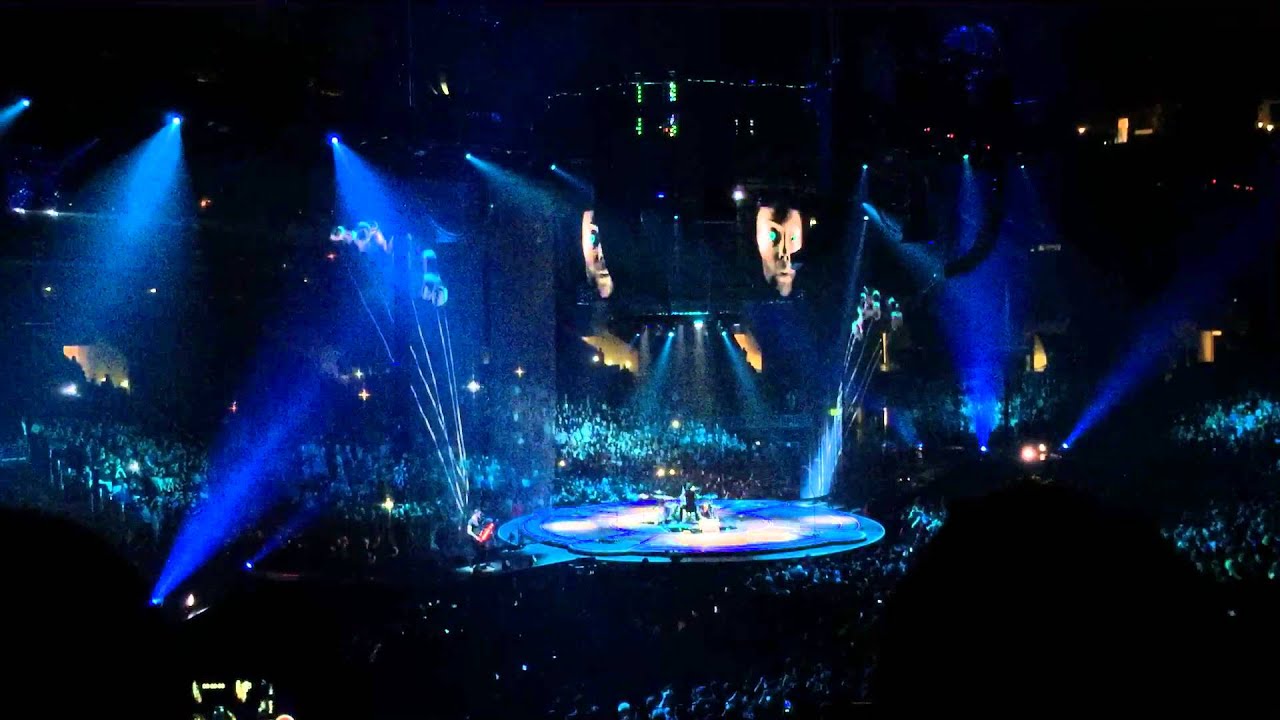 MUSE Los Angeles 12.19.2015 - Handler - YouTube