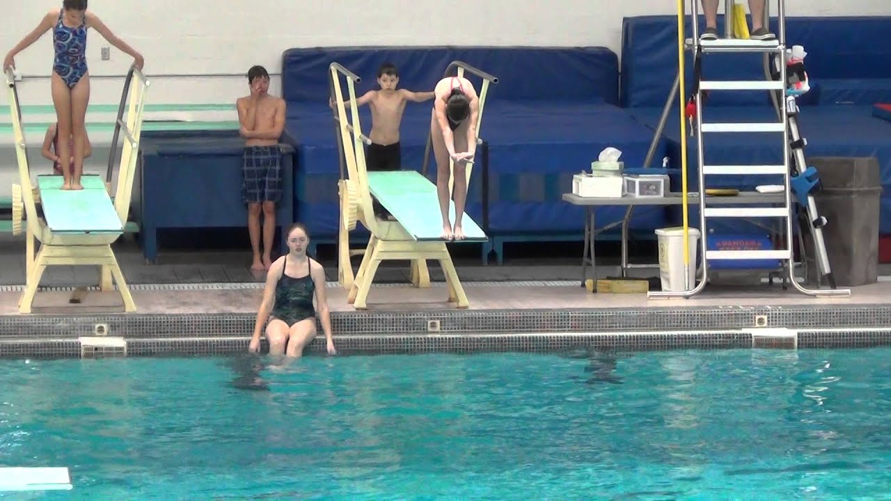 2014/10/19 JingJing Practice front dive - YouTube