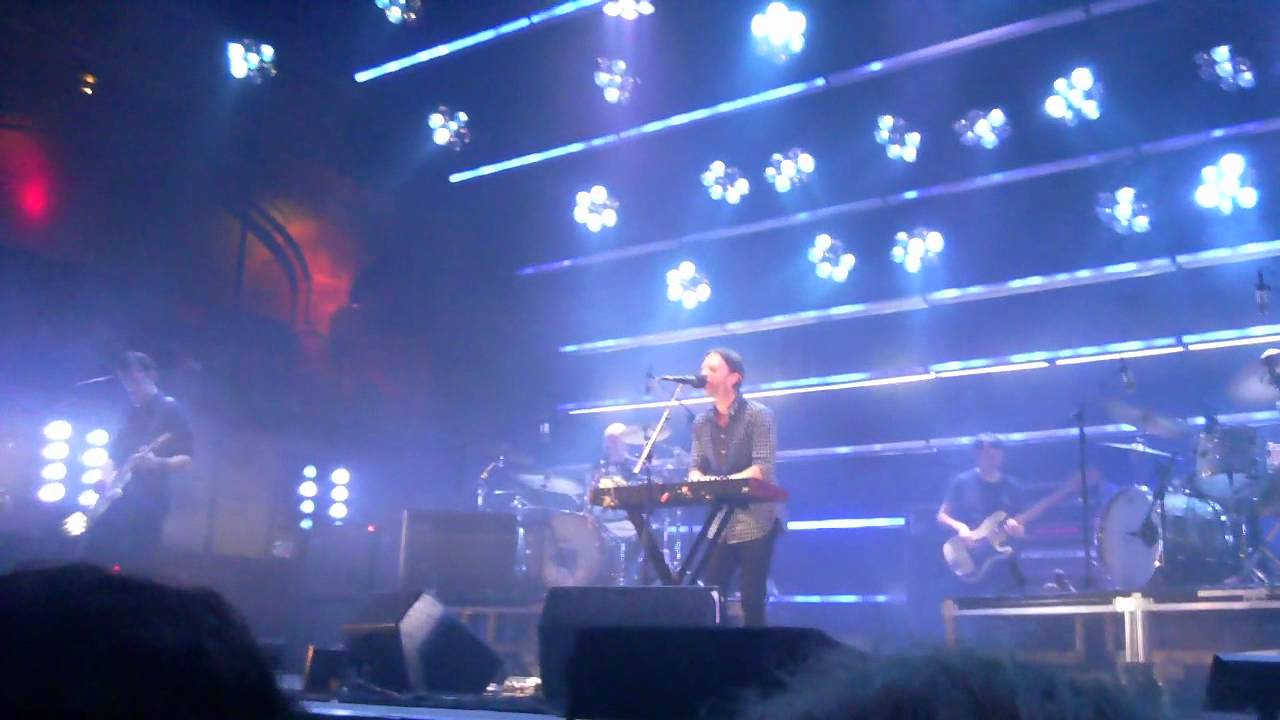 Supercollider-Radiohead live 9/29/11 [HD] - YouTube