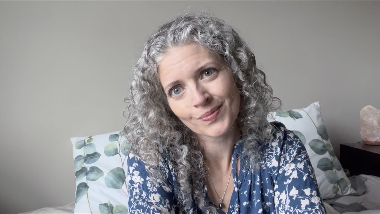 Sonnet 109, William Shakespeare (read by meaghan boeing) - YouTube