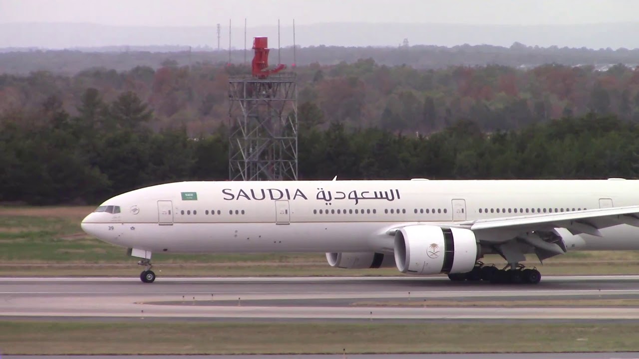 2 Boeing B777-300ER Air India Departure - Saudia Arrival. IAD ...