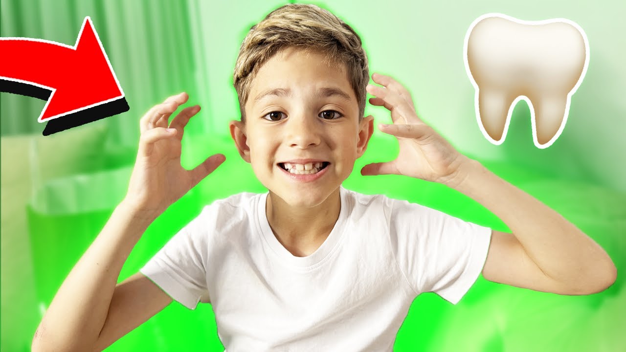 DE CE AM RAMAS FARA DINTI?? - YouTube
