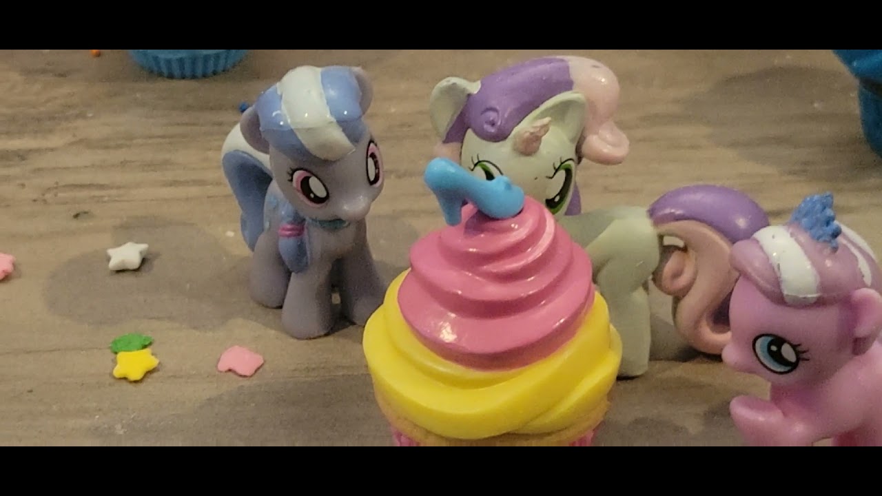 My Little Pony CUPCAKE BAKE-OFF competition - YouTube