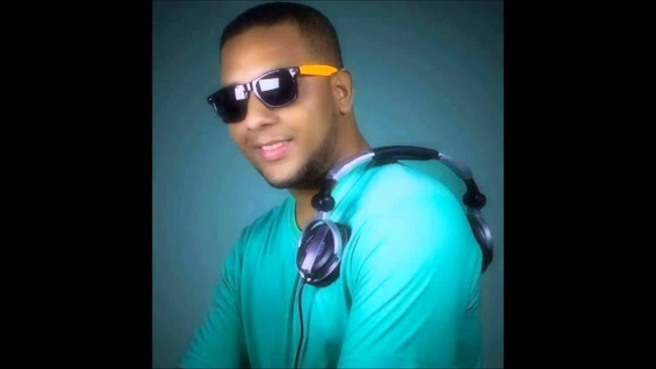 DJ Prata ft Dayon Vuma - Vem ca 2013 - YouTube