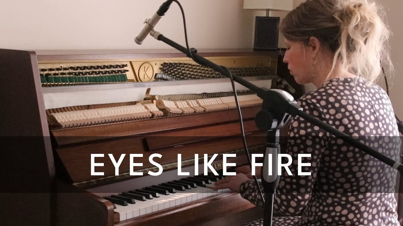 EYES LIKE FIRE. Spontaneous piano instrumental music. 444Hz. Worship ...