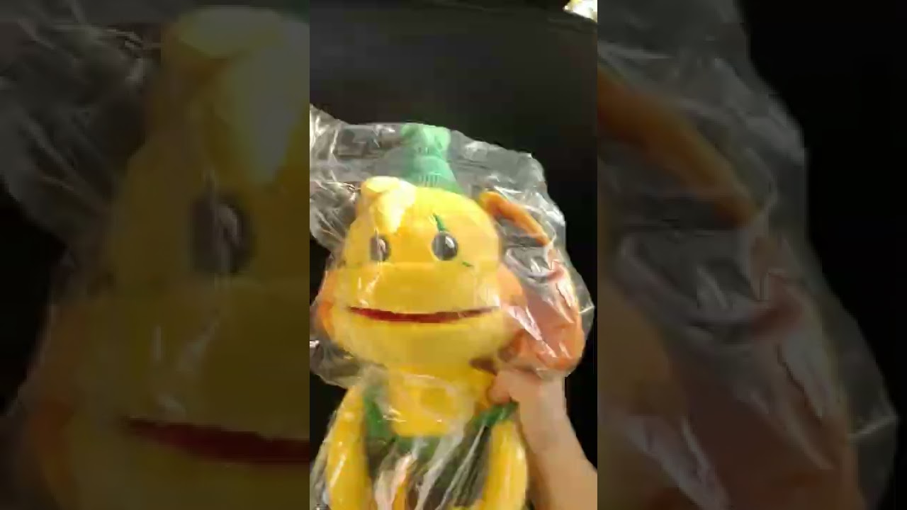 Official Bunzo Bunny Plush Unboxing! (I'm the first to get it!) - YouTube