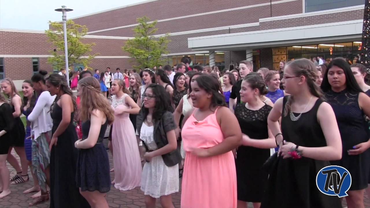 SMS 8th Grade Dance - YouTube