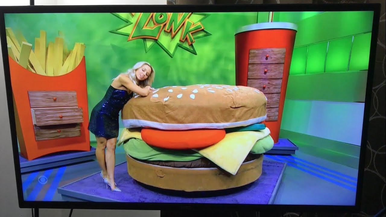 ZOMK Fast Food Bedroom - YouTube