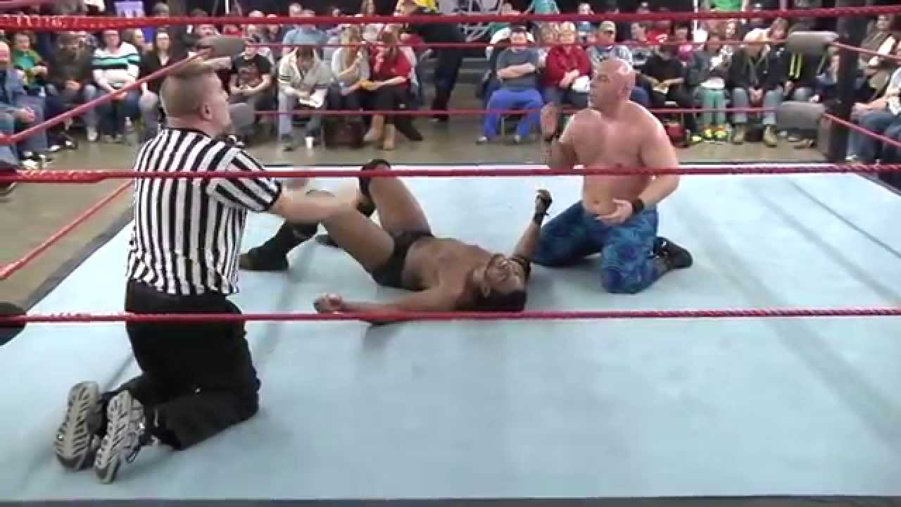 LaBron Kozone vs. Kyle Styles in Pelham, NC 1-10-2015 - YouTube