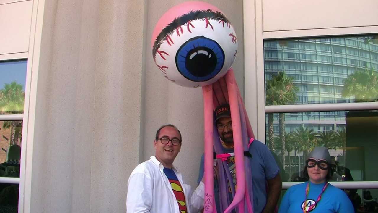 Clark Kent Interviews The Aquabats and The Floating Eye of Death - YouTube