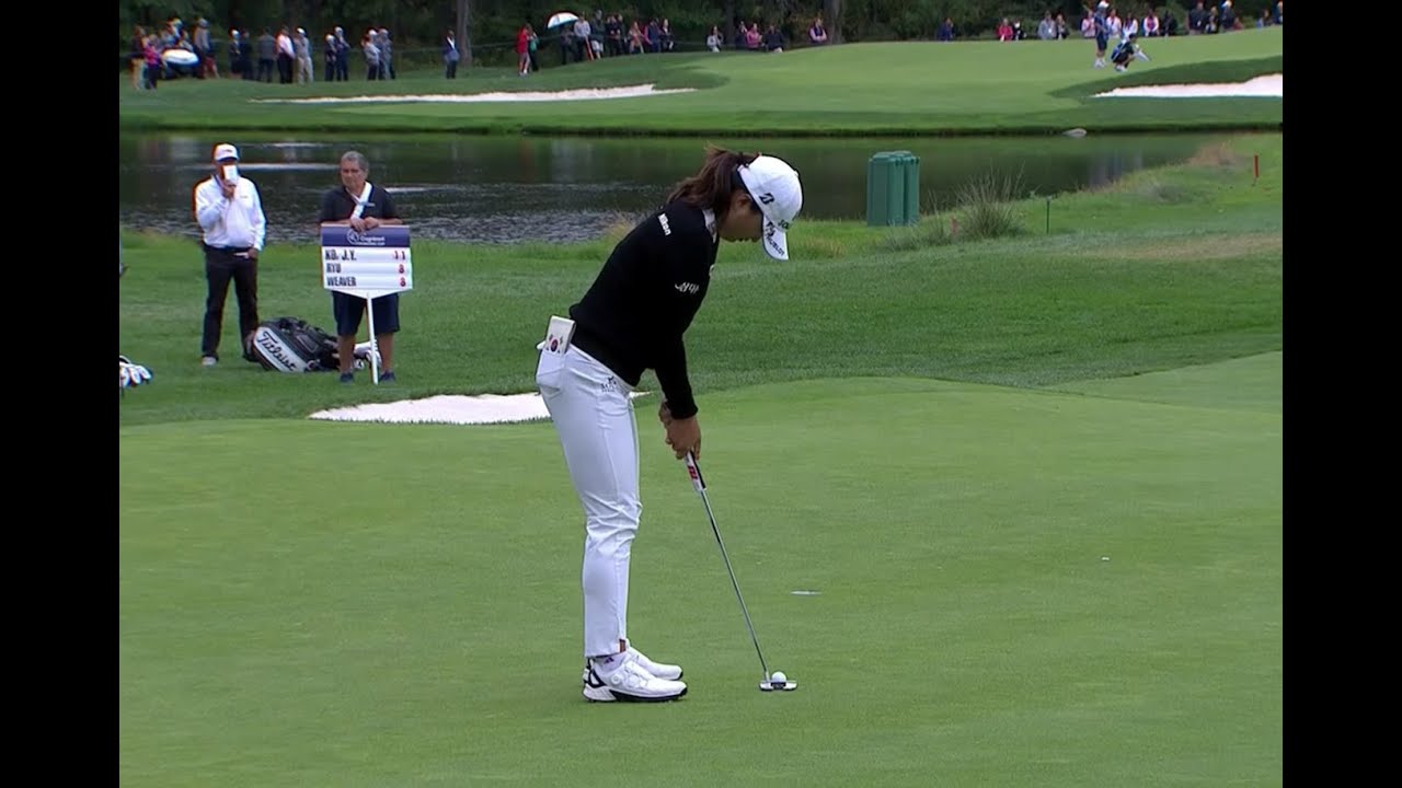 Jin Young Ko / Hottest Golfer On The Planet! - Putting... - YouTube