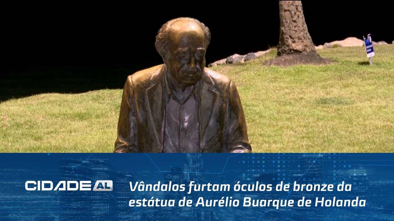 Vândalos furtam óculos de bronze da estátua de Aurélio Buarque de Holanda - YouTube