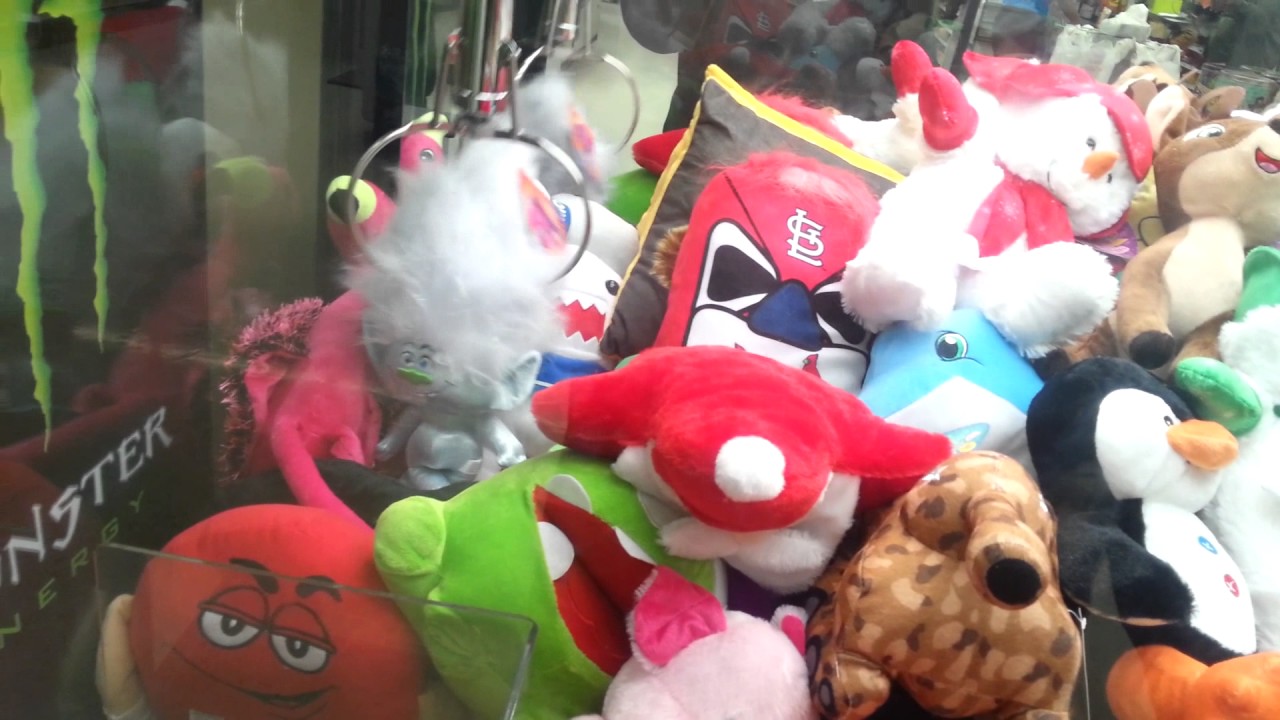 STUBBORN TROLLS & RAINING DEER - Claw Machine Winning! Skill Crane ...