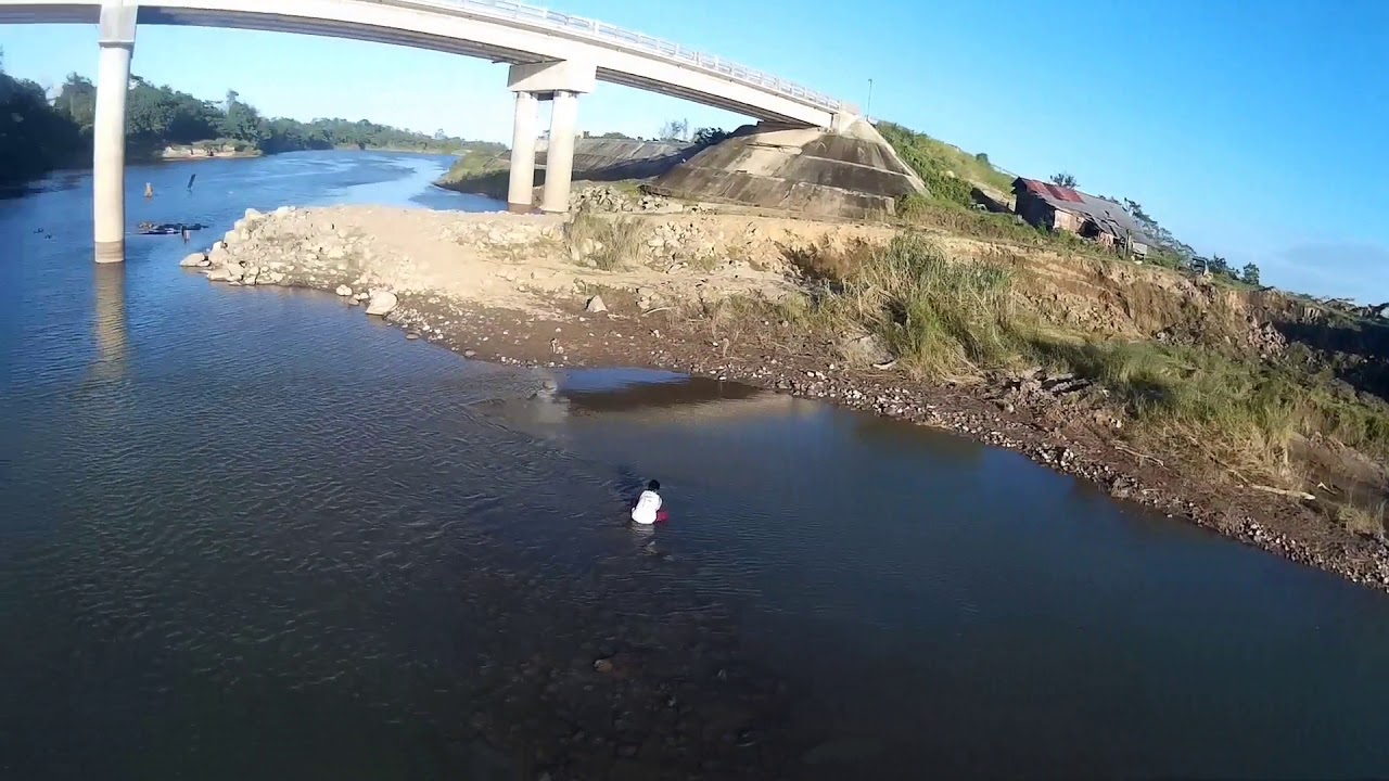 Labo bridge - YouTube