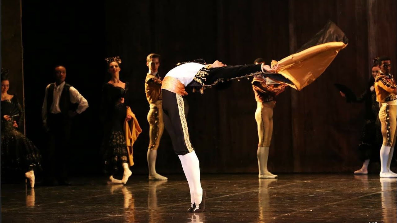 Carmen (extract) | Armando Barros as Escamillo | Joburg Ballet - YouTube