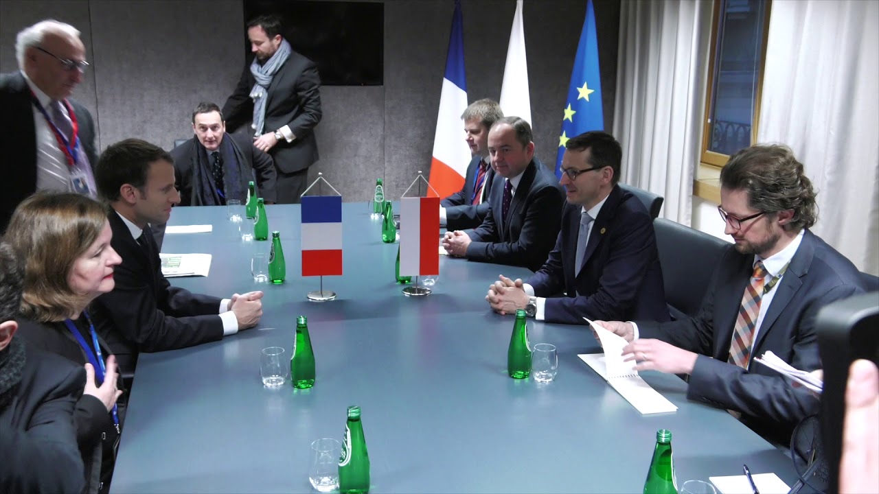 Mateusz Morawiecki podczas spotkania z Prezydentem Francji Emmanuelem Macronem