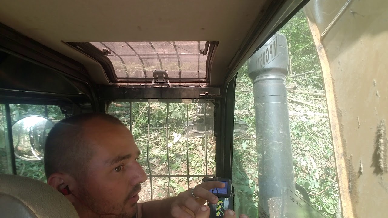 Steep ditch crossing - YouTube