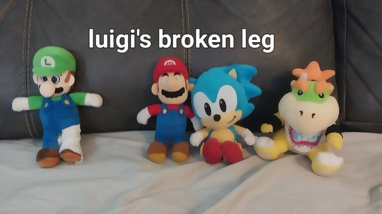 Luigi broken leg - YouTube
