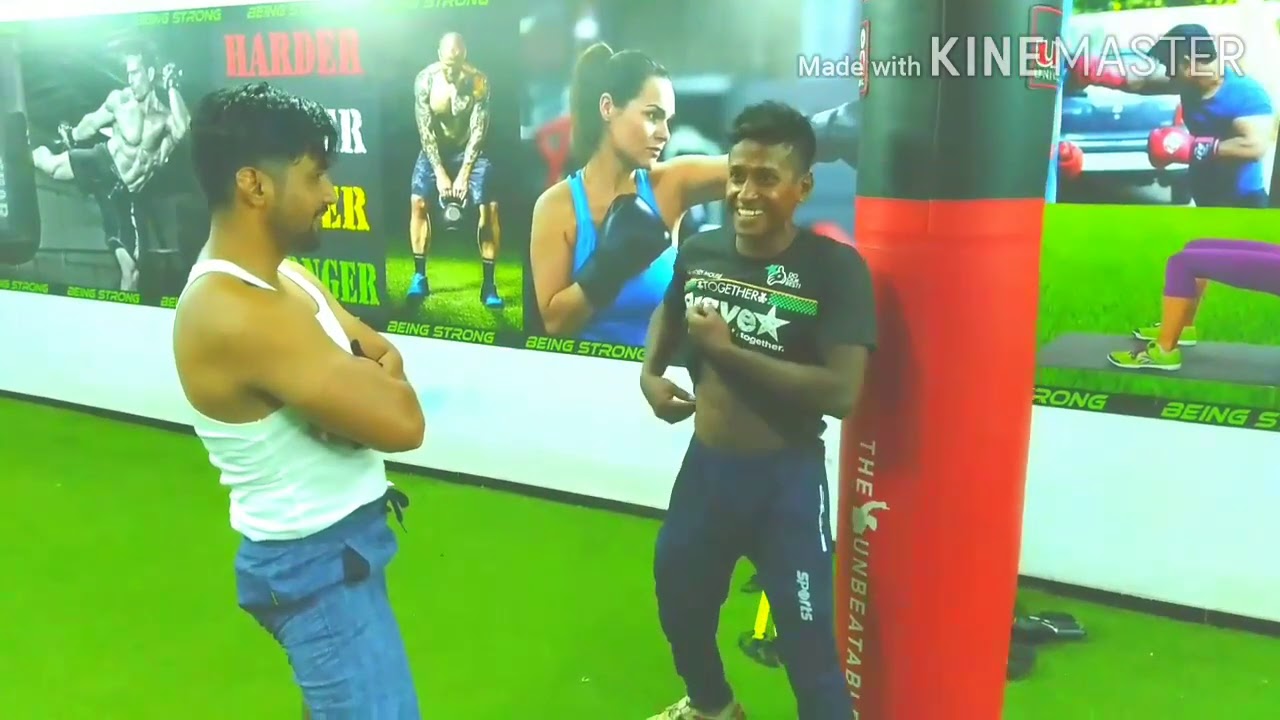 GUT PUNCH || STOMACH PUNCH || BELLY PUNCH SLOW MOTION - YouTube