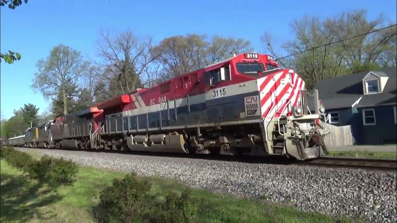 BC Rail(CN 3115) on CSX-Crescent Hill(Louisville) - YouTube