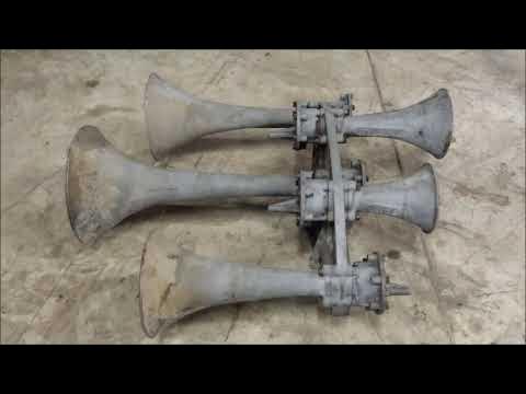 Leslie Supertyfon RS5T Train Horn - YouTube