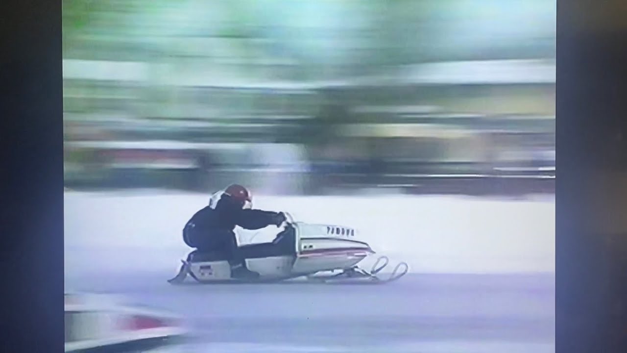 1980 ish Snowmobile Ice Drags Oconto Falls Wisconsin - YouTube
