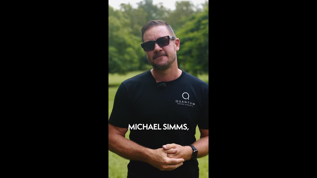 From the Docks to Director of Victoria – Michael Simms' Journey - YouTube