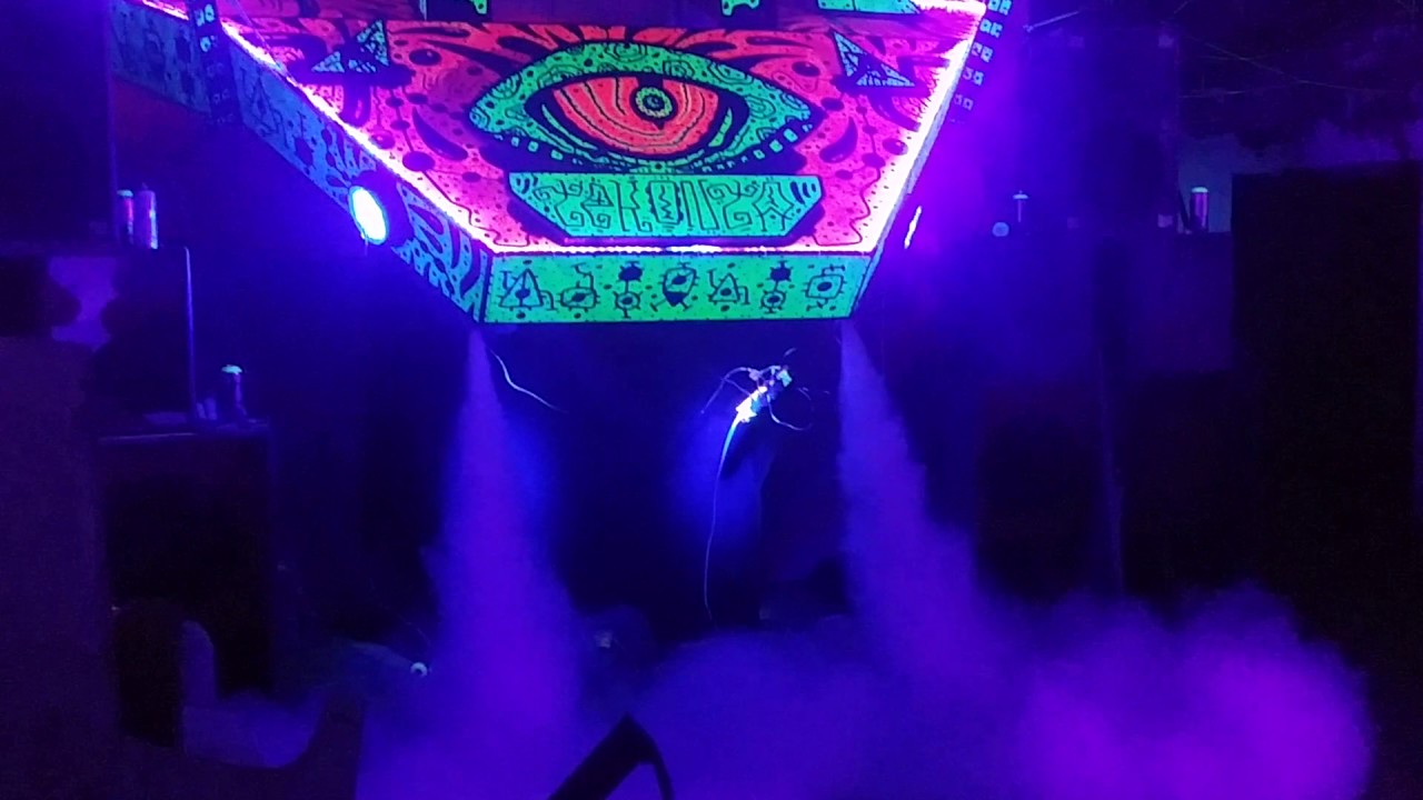TEKONTA - UFO DJ BOOTH - SMOKE TEST - MAY 2016 - YouTube