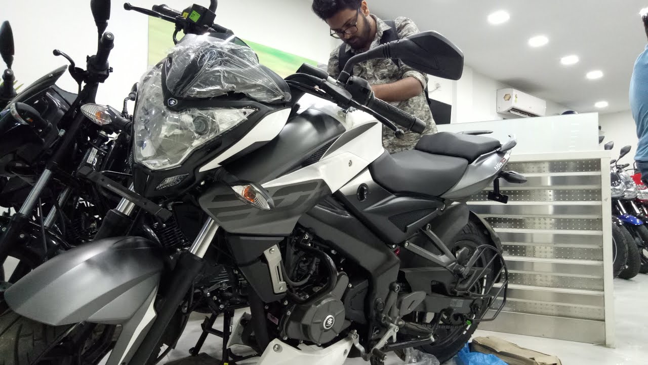 Bajaj Pulsar NS200.Takeing delivery || latest 2018 - YouTube